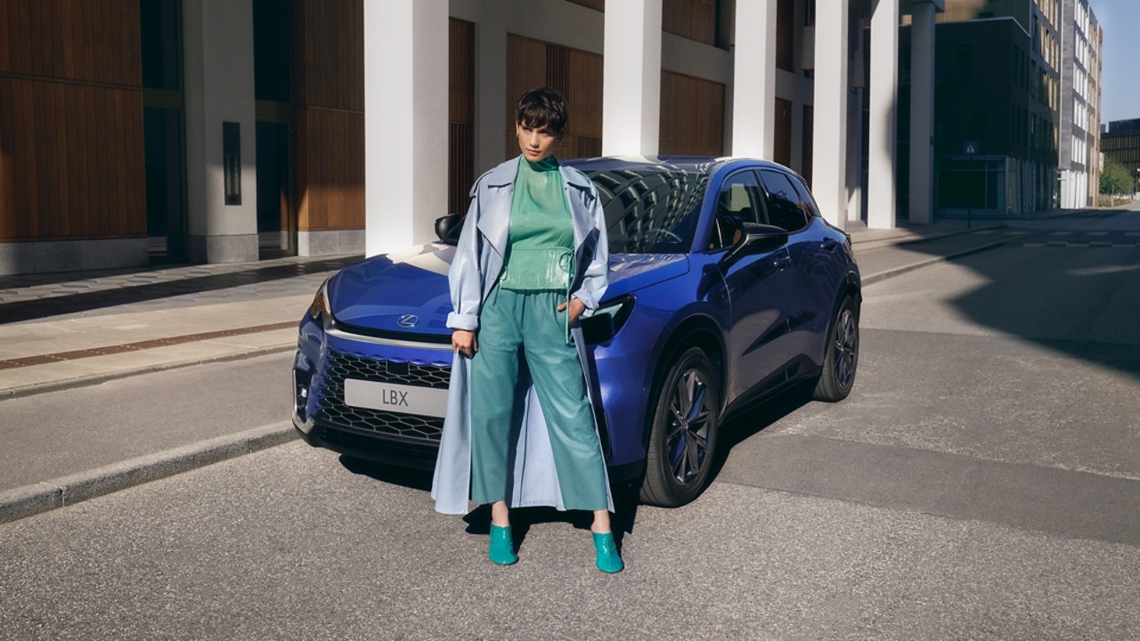Der selbstladende Lexus LBX Hybrid | Lexus AT